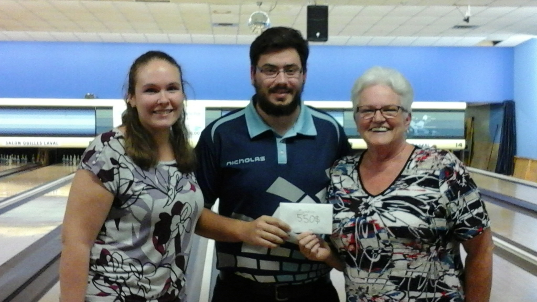 Nicholas Ethier conserve son titre de champion au Laval 1996 ...